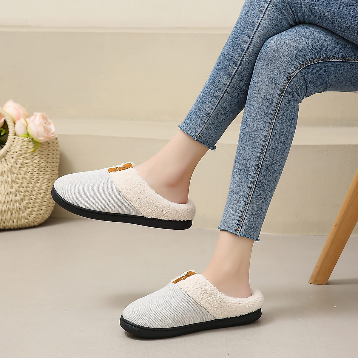 PLMOKN Slippers for Women Indoor Outdoor Like Wool Shoes With Memory Foam Ladies Fuzzy House Bedroom Pantuflas Para Mujer,44/45, Xt-beige, 13-14 Women/11-12 Men