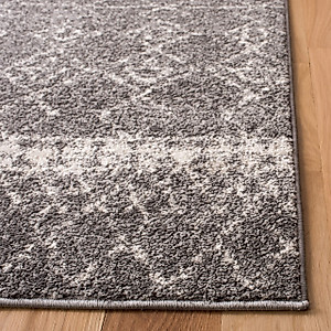 SAFAVIEH Tulum Collection 6'7" Square Grey/Ivory TUL229F Moroccan Boho Distressed Non-Shedding Living Room Bedroom Dining Home Office Area Rug