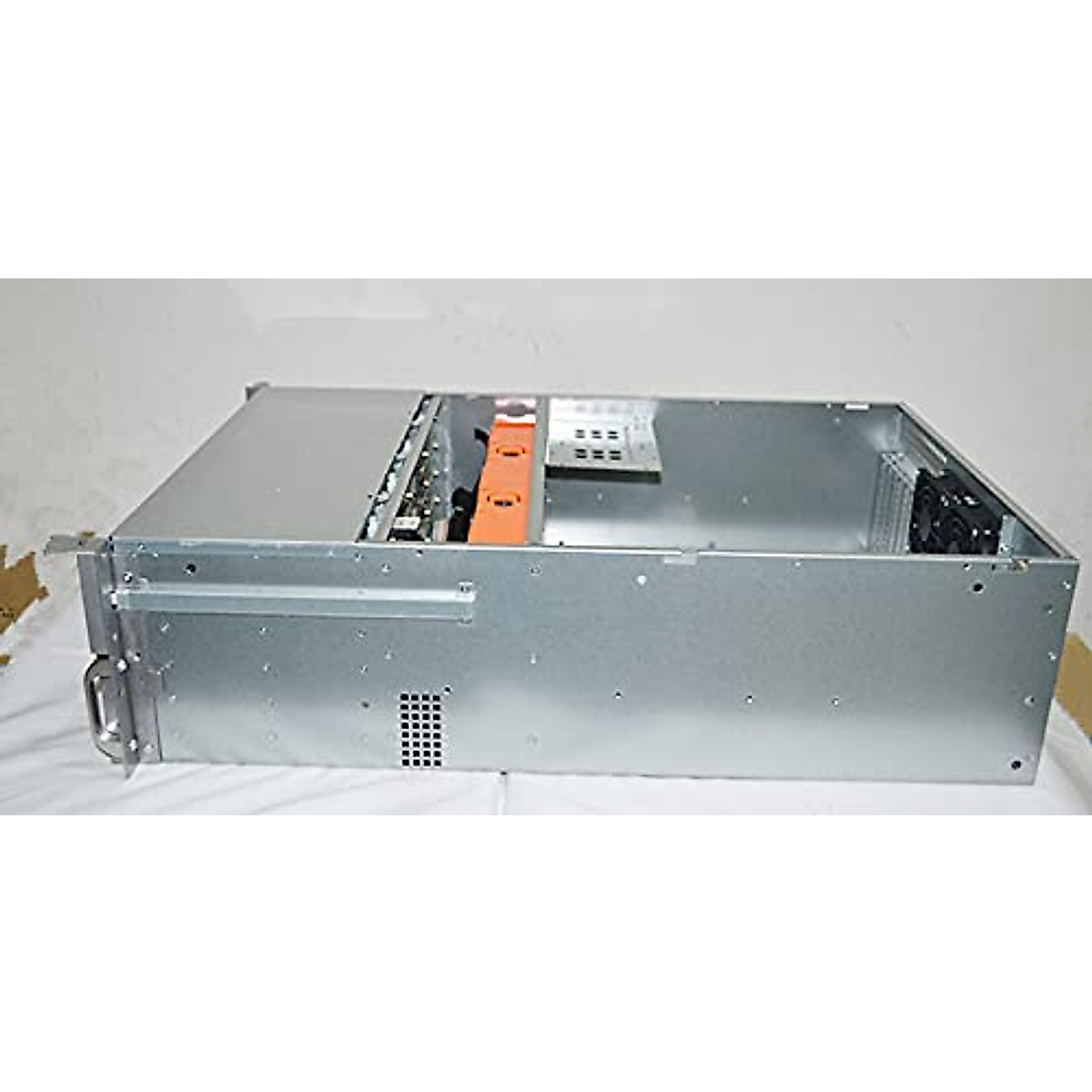 RROYJJ 4U Rackmount Server Case Chassis with 24 Hot-Swappable SATA/SAS Drive Bays