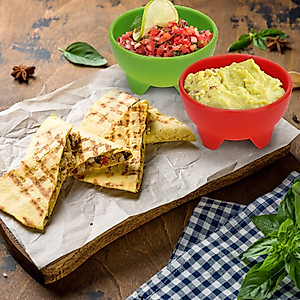 ZEAYEA Set of 18 Salsa Bowls, 12 oz Plastic Dipping Bowls, 4.5" Mexican Party Serving Bowls, Plastic Guacamole Bowls for Condiments, Dipping Sauces, Taco, Snack