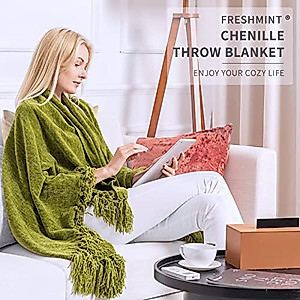 FRESHMINT Throw Blanket Soft Fluffy Chenille with Decorative Tassel Fringe for Home Decor Sofa Couch Bed Gift 60 x 50 Inch, Green