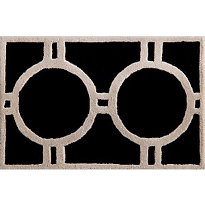 SAFAVIEH Cambridge Collection Accent Rug - 2' x 3', Black & Ivory, Handmade Moroccan Wool, Ideal for High Traffic Areas in Entryway, Living Room, Bedroom (CAM145E)