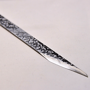 KAKURI Kiridashi Knife 15mm Right Hand for Woodworking, Marking, Scribing, Carving, Whittling, Professional Hand Forged Razor Sharp Japanese Carbon Steel Blade with Hammered Pattern, Made in JAPAN