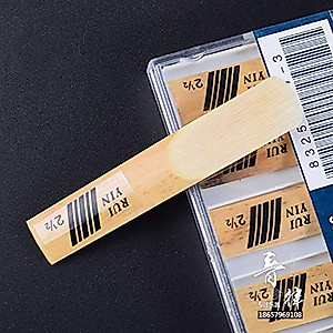 Pimoys 10 Pack Traditional Bb Clarinet Reeds with Plastic Box, Strength 2.5