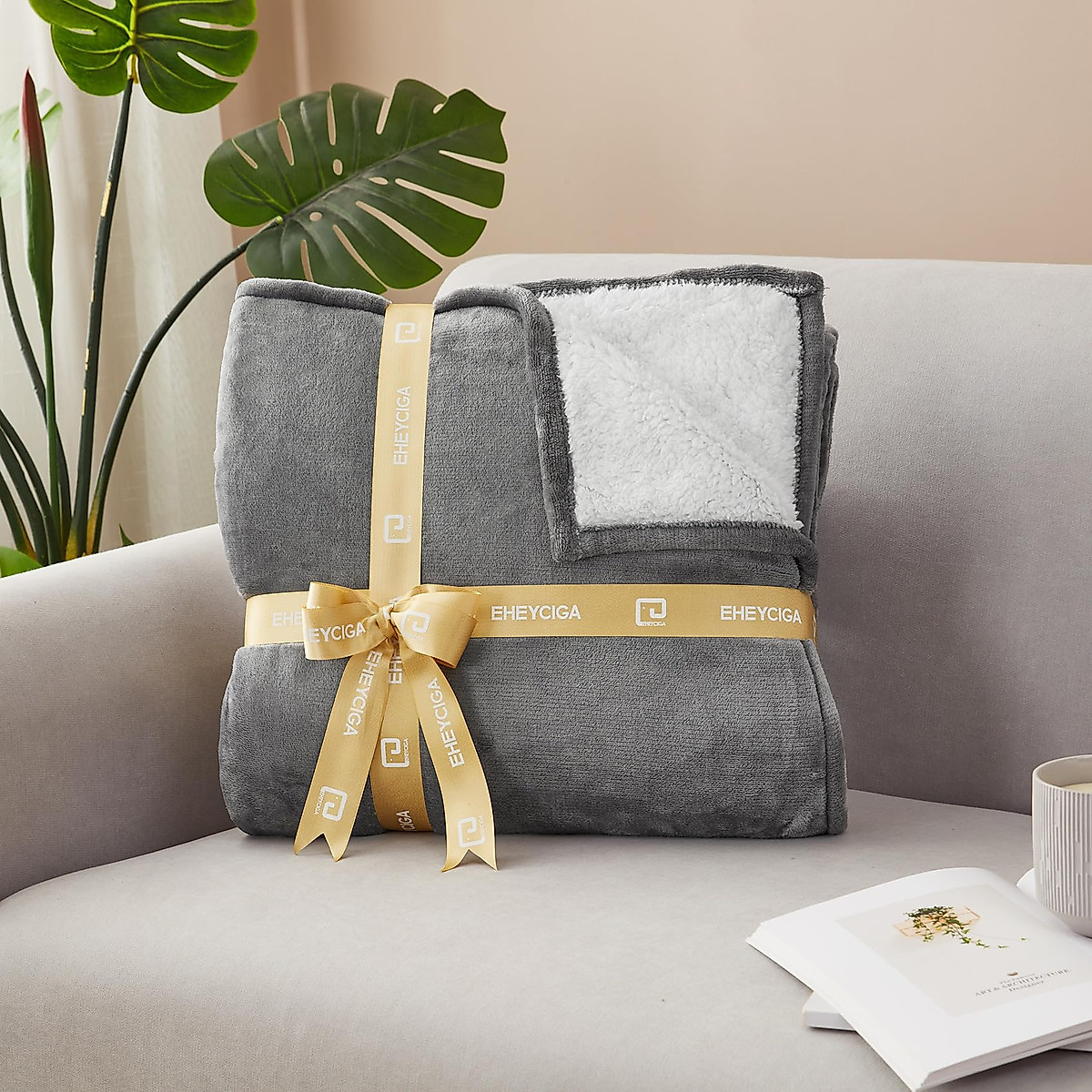 EHEYCIGA Heated Blanket Electric Blanket Throw - Heating Blanket with 5 Heating Levels & 4 Hours Auto Off, Soft Cozy Sherpa Washable Blanket with Fast Heating, 50 x 60 Inches, Grey