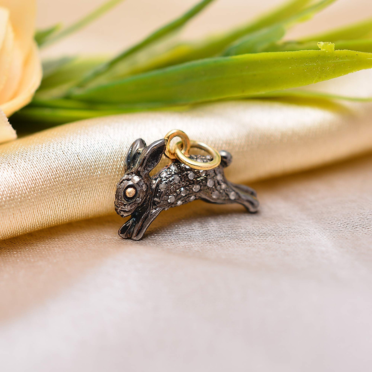 Shweta Creations Certified Natural Diamond Pendant, Cute Bunny Rabbit Shape Pendant 0.28 Carat Brown Diamonds (I2-I3 Clarity) For Women