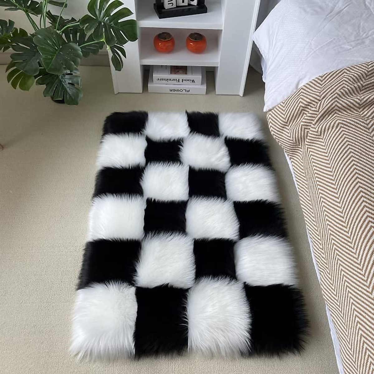 CKLZSAY Faux Fur Rug Three Layer Thick Washable Fluffy Soft Sheepskin Rug Rectangular 2x4 Feet Plush Rug for Living Room Bedroom Sofa Bedside Floor Cushion Rug (Black and White)