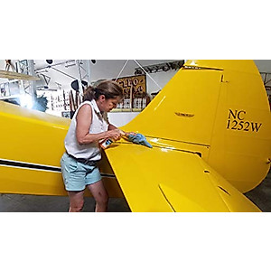 Plane Perfect EcoClean Waterless Cleaner, Wash and Wax for Airplanes, Automotive, Bikes and More (16 oz. Spray Bottle)