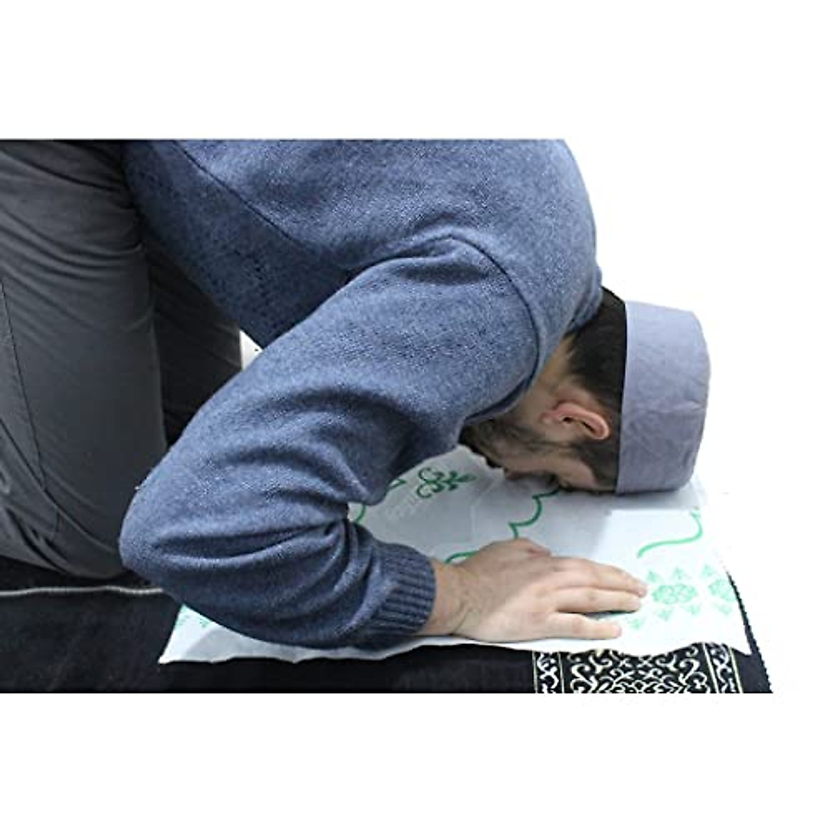 Decoret Hygienic and Practical Prayer Rug for Muslims,Islamic Disposable Portable Prayer Rug/Mat, Mosque,Hotel,Restaurant,Cafe,Comfortable Use for Guests,Waterproof--19*19 İnc/50x50cm(100 pcs)