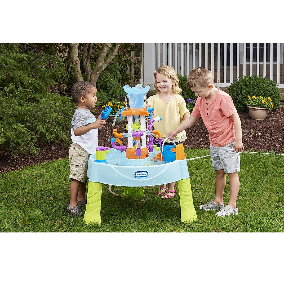 Little Tikes Flowin' Fun Water Table, 2 + years with 13 Interchangeable Pipes