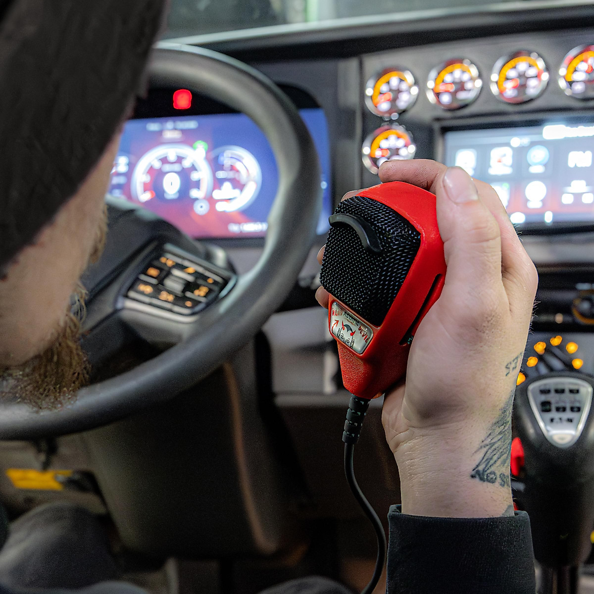 Astatic (302-10036 RD104E Road Devil Amplified 4-Pin CB Microphone, Black