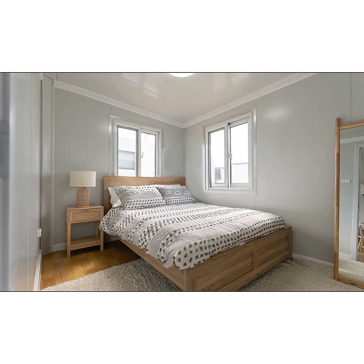 Prefab Tiny House, 40FT, 3 Bedrooms, Full Bathroom, Kitchen, 800 sq ft, Foldable Mobile Home, Modular Home, Container Home, Tiny House to Live in, Cabin Prefab (40FT).