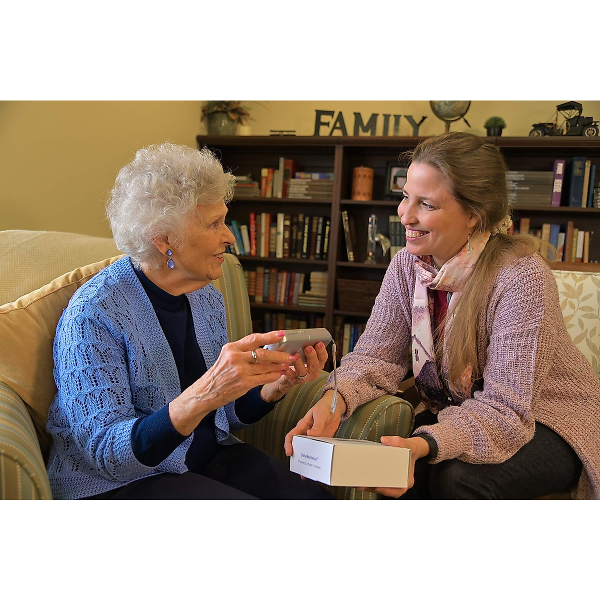 Daily Meditation 1 NLT Audio Bible Player - New Living Translation Electronic Bible (with Rechargeable Battery, Charger, Ear Buds and Built-in Speaker)