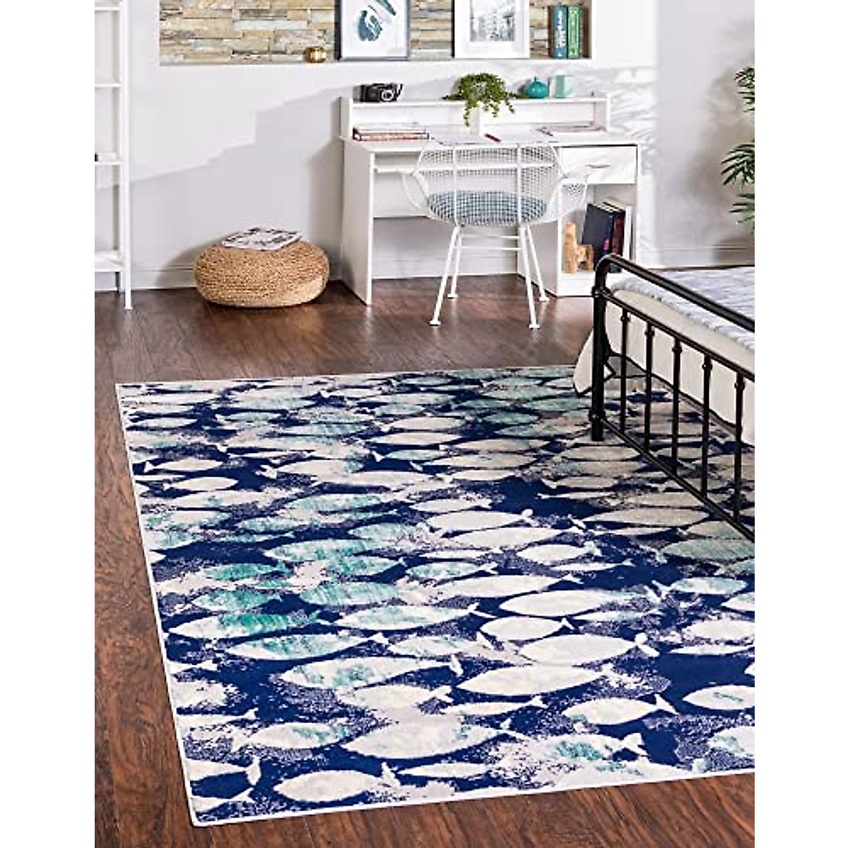 Unique Loom Ariel Collection Area Rug - Fish (Rectangular 4' 0" x 6' 0", Blue/Green)