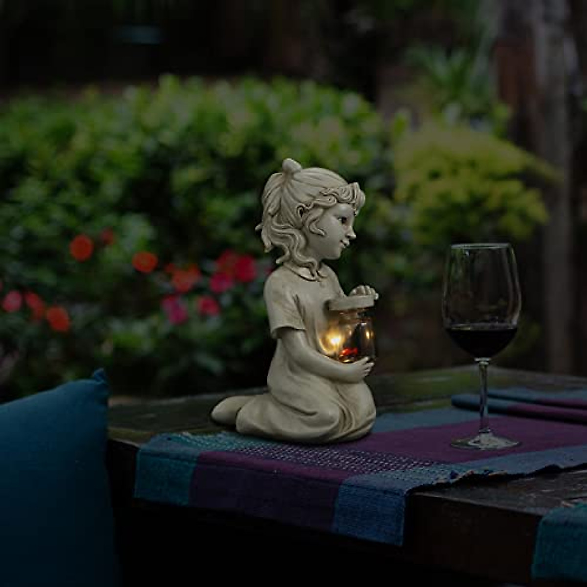 LIOOBO Solar Fireflies Solar Girl Statue Fairy Girl Garden Statue Solar Powered LED Light for Garden Decor Porch Lawn Art Decorations Housewarming Garden Gift