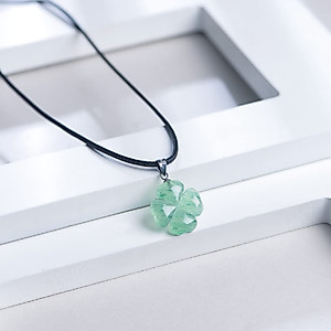 iSTONE Four Leaf Clover Necklace,Made with Green Aventurine for Faith Hope Love and Luck 18 Inch Rope Chain St. Patrick's Day
