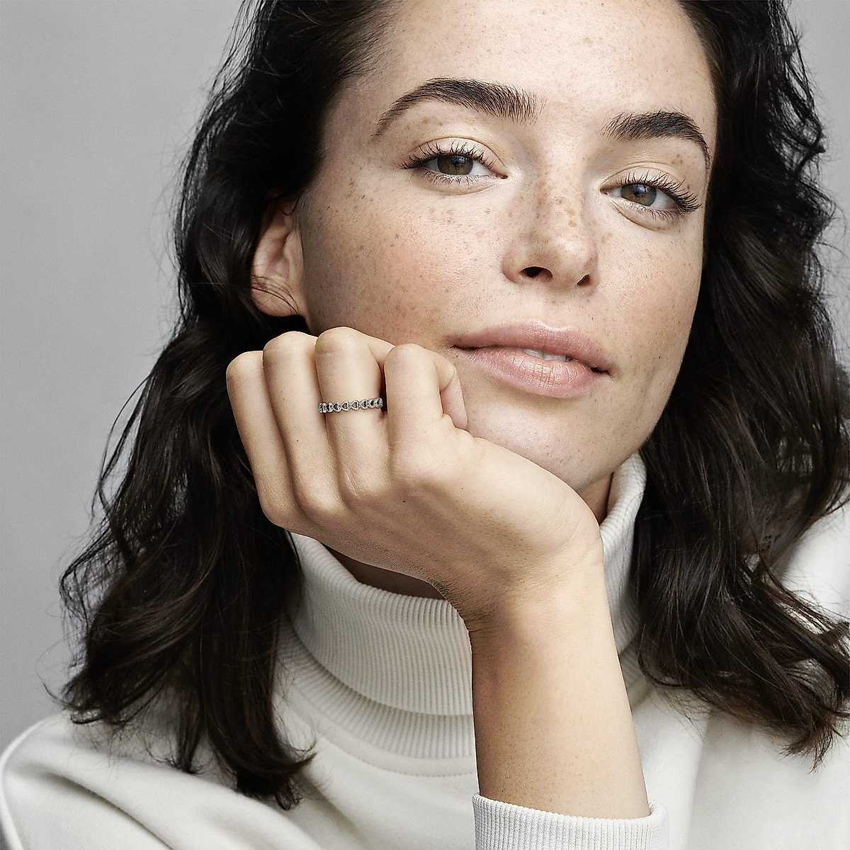 Pandora Jewelry Band of Hearts Sterling Silver Ring, Size 4.5