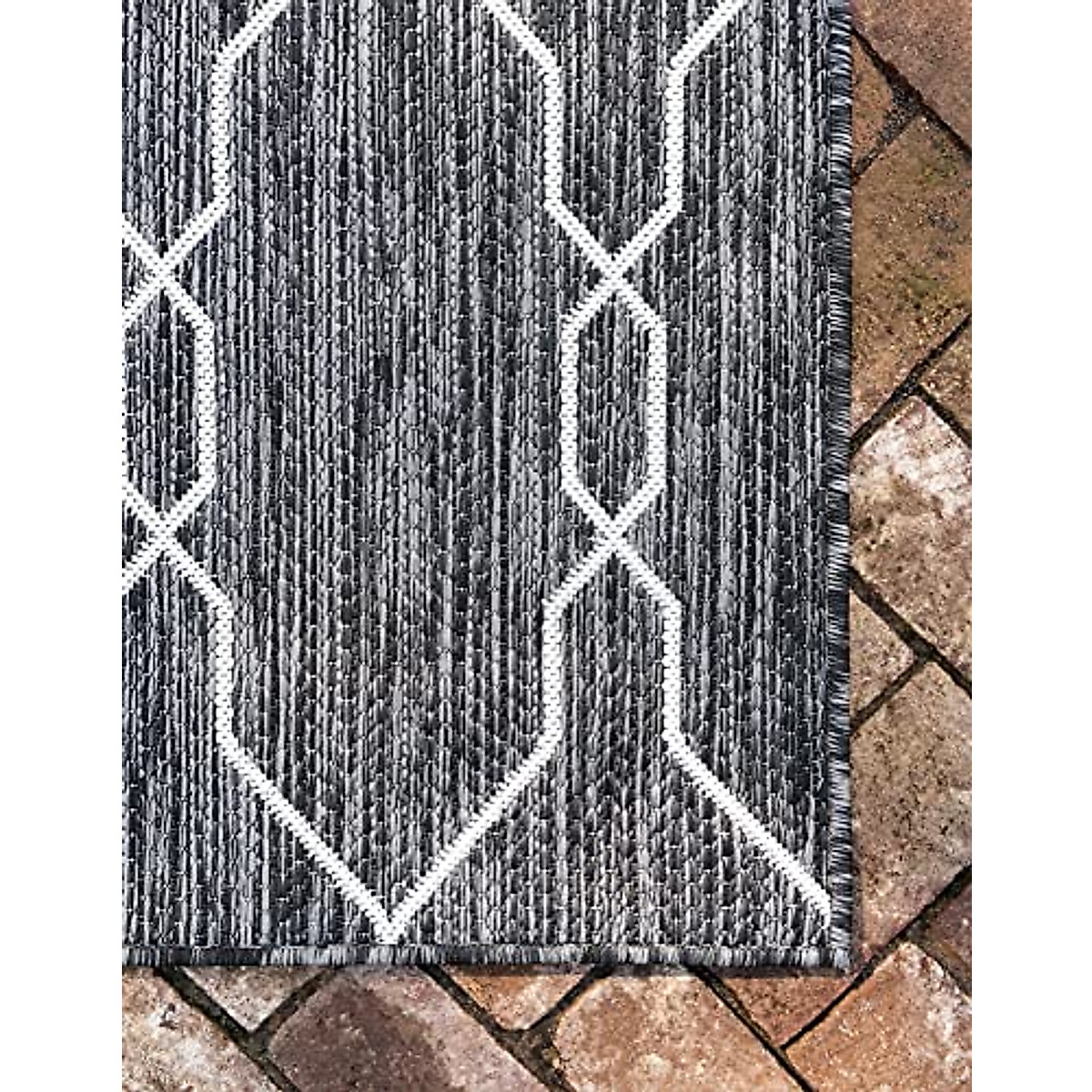 Unique Loom Outdoor Trellis Collection Area Rug - Links Trellis (5' 3" x 8' Rectangle, Charcoal/ Gray)