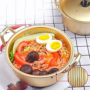 Hemoton 1 Set Ramen Pot, Korean Ramen Cooking Pot with Lid Spoon and Chopsticks (1pair), Korean Ramen Noodle Pot Korean Stockpots with Double Handle (7inch/ 18cm)