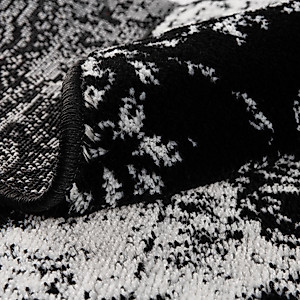 Rugs.com Monte Carlo Collection Rug – 2' 2 x 3' Black Medium Rug Perfect for Living Rooms, Large Dining Rooms, Open Floorplans