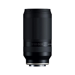 Tamron 70-300mm F/4.5-6.3 Di III RXD Lens for Sony Mirrorless Full Frame/APS-C E-Mount, Black (Renewed)