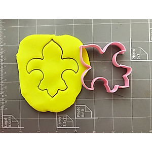 Fleur-De-Lis Cookie Cutter (3")