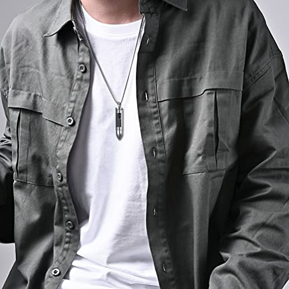 Rnivida American Flag Urn Necklaces for Ashes, Stainless Steel Urn Pendant for Human Pet  Ashes, Memorial Cremation Jewelry for Men