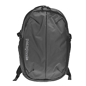 Patagonia Refugio Daypack Backpack (Black - 26L)