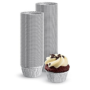 100-Pack Disposable Muffin Cups (4-oz) –With Plastic Lids- Premium Food-Grade Quality Aluminum Cupcake Tip Pan Ramekin Holders – Accommodates Hot/Cold, Cooked & Baked Food –Grease Proof and Stack-able