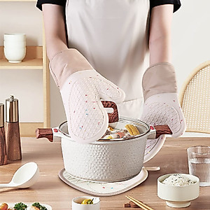 Oven Mitts and Pot Holders Sets 4Pcs Set, Lengthen High Heat Resistant Oven Glove Set, Waterproof Silicone Fashion Cute Microwave Gloves Safe for Baking,Cooking, BBQ