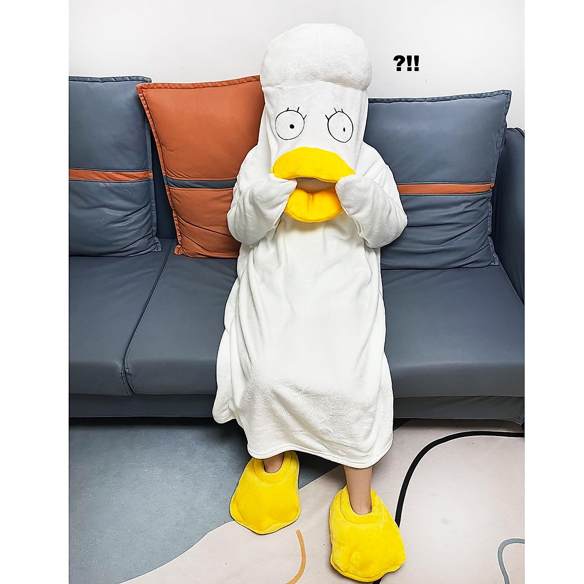White Duck Funny Blanket, Elizabeth Pajamas Duck, Wearable Loose One-Piece Pajamas Sleeping Bag with Duck foot shoes, Super Soft Flannel Hoodie Anime Cosplay Costume For Men Women