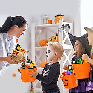 27 Pcs Halloween Party Favors Rubber Ducks,Baby Showers Accessories Jeep Bath Toys for Kids Halloween Decorations Trick or Treat Supplies Goodie Bag Fillers(Halloween)