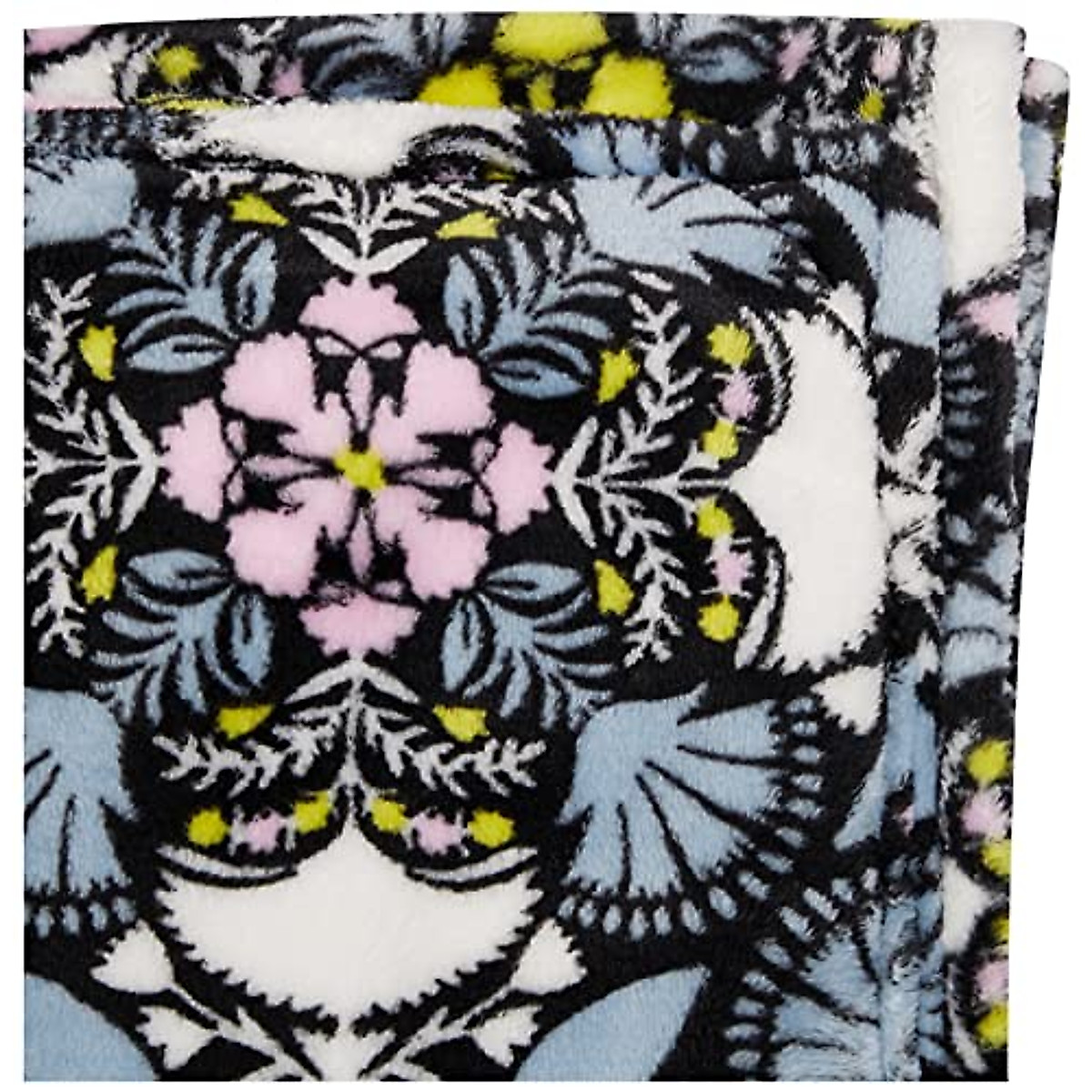 Vera Bradley Women's Fleece Fleece Travel Blanket with Trolley Sleeve, Plaza Medallion, One Size