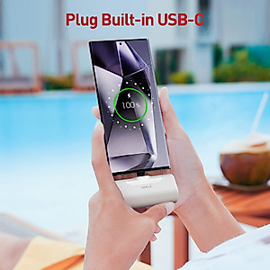 iWALK Small USB-C Portable Charger, 4500mAh Portable Charger for iPhone 15,15 Plus,15 Pro,15 Pro Max, Mini Power Bank for Samsung Galaxy S24 S23, Z Flip 5, Note, Moto, LG, Google Pixel, Huawei, White