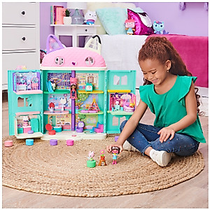 Gabby’s Dollhouse, Flower-rific Garden Set with 2 Toy Figures, 2 Accessories, Delivery and Furniture Piece, Kids Toys for Ages 3 and up