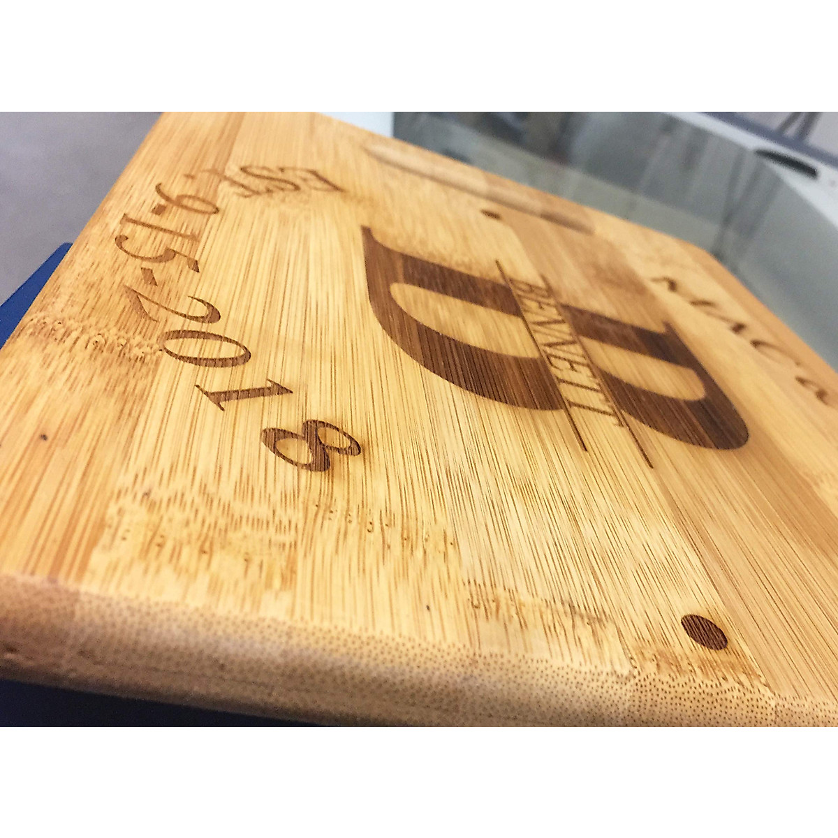 Best Chef cutting board, Custom Engraved Cutting Boards, wooden cutting boards,Personalize butcher board for Mom, Customize Mother's day Gift, Cutting boards, Kitchen, Gift for wifey, Cheese Board