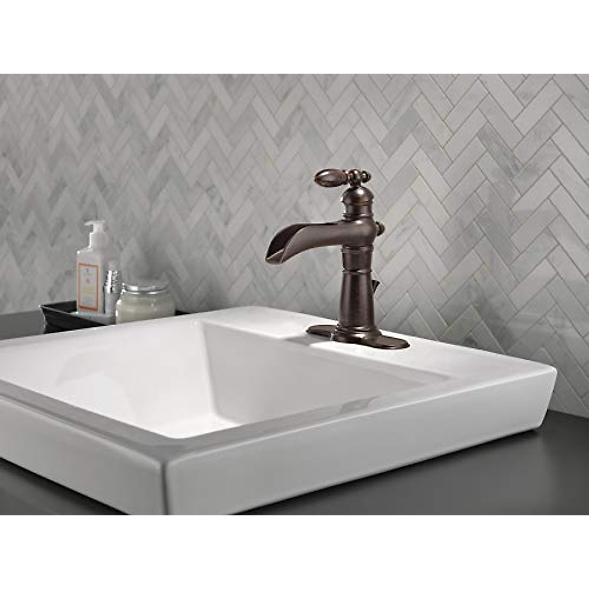 Delta Faucet Victorian Bronze Bathroom Faucet, Single Hole Bathroom Faucet, Waterfall Faucet, Single Handle, Metal Drain Assembly, Venetian Bronze 554LF-RB