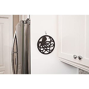 gasaré, Trivet for Hot Dishes, Pots and Pans, Metal Trivet, Octopus Design, Cast Iron, Rubber Feet Caps, Ring Hanger, 8 Inches, Brown Finish, 1 Unit