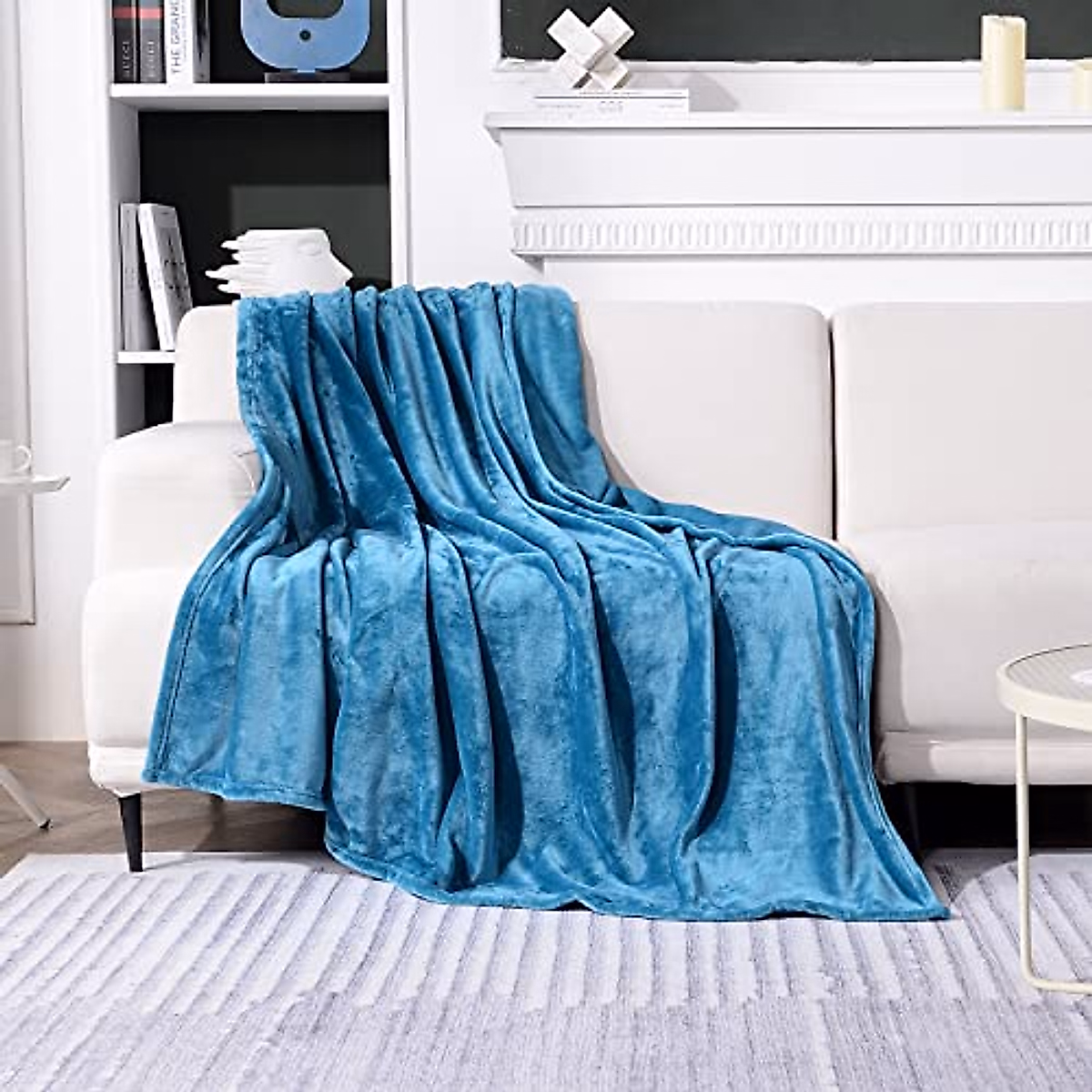 SOCHOW Flannel Fleece Blanket Throw Size, All Season Lightweight Super Soft Cozy Blanket for Bed or Couch, Teal Green, 50x60 inches