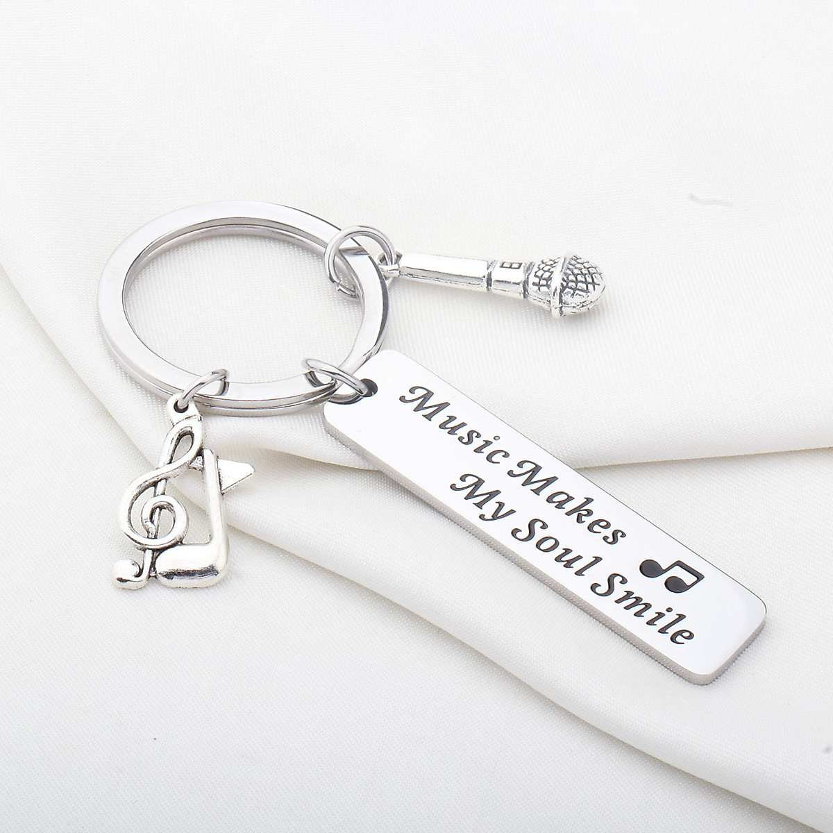 UJIMS Music Lovers Gift Singer Microphone Keychain Music Makes My Soul Smile Gift for Music Teachers Musicians (Singer Microphone Keychain)