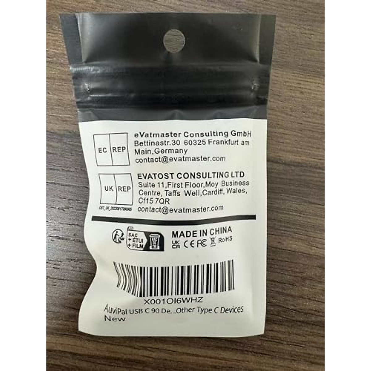 AuviPal 90 Degree USB C Adapter (2 Pack), 40Gbps USB C Male to USB C Female Right Angle Connector Extender for MacBook, iMac, iPad, Meta Quest, Tablet, Phones and More