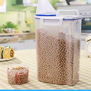 Rice Storage Container 2kg Dry Food Airtight Cereal Container with Measuring Cup Lid, BPA-Free Plastic Transparent Bulk Grain Dispenser Box for Oatmeal, Flour, Nuts