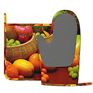 Variety Fresh Vegetables Fruits Silicone Oven Mitts Pot Holder Sets 2pcs Cute Design Washable Non Slip Kitchen Heat Resistant Mat Women's Cooking Gloves for Baking and BBQ Wear
