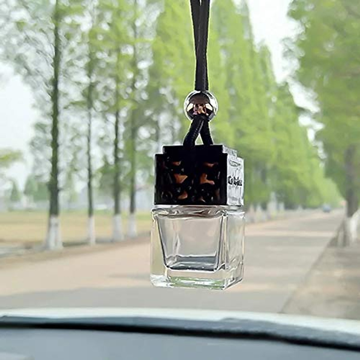 4 Packs Car Essential Oil Diffuser Empty Square Perfume Bottles Hanging Diffuser Bottle Air Fresher Ornament Rearview Mirror Decor (Black)