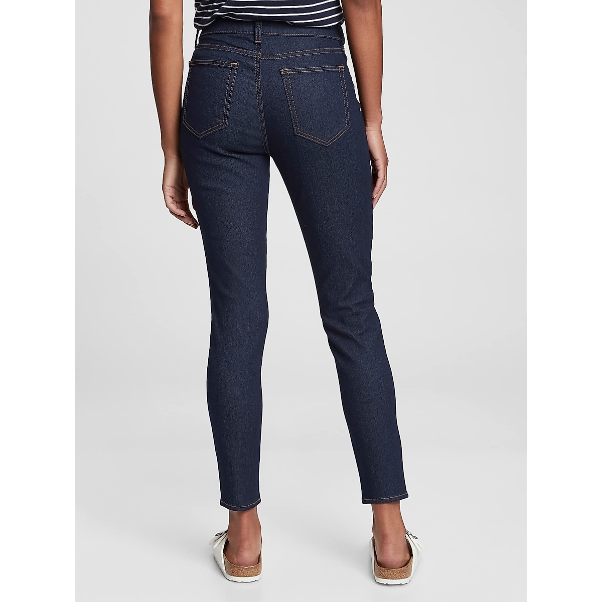 GAP Womens Mid Rise Favorite Jegging Jeans, Dark Rinse, 26 Short US