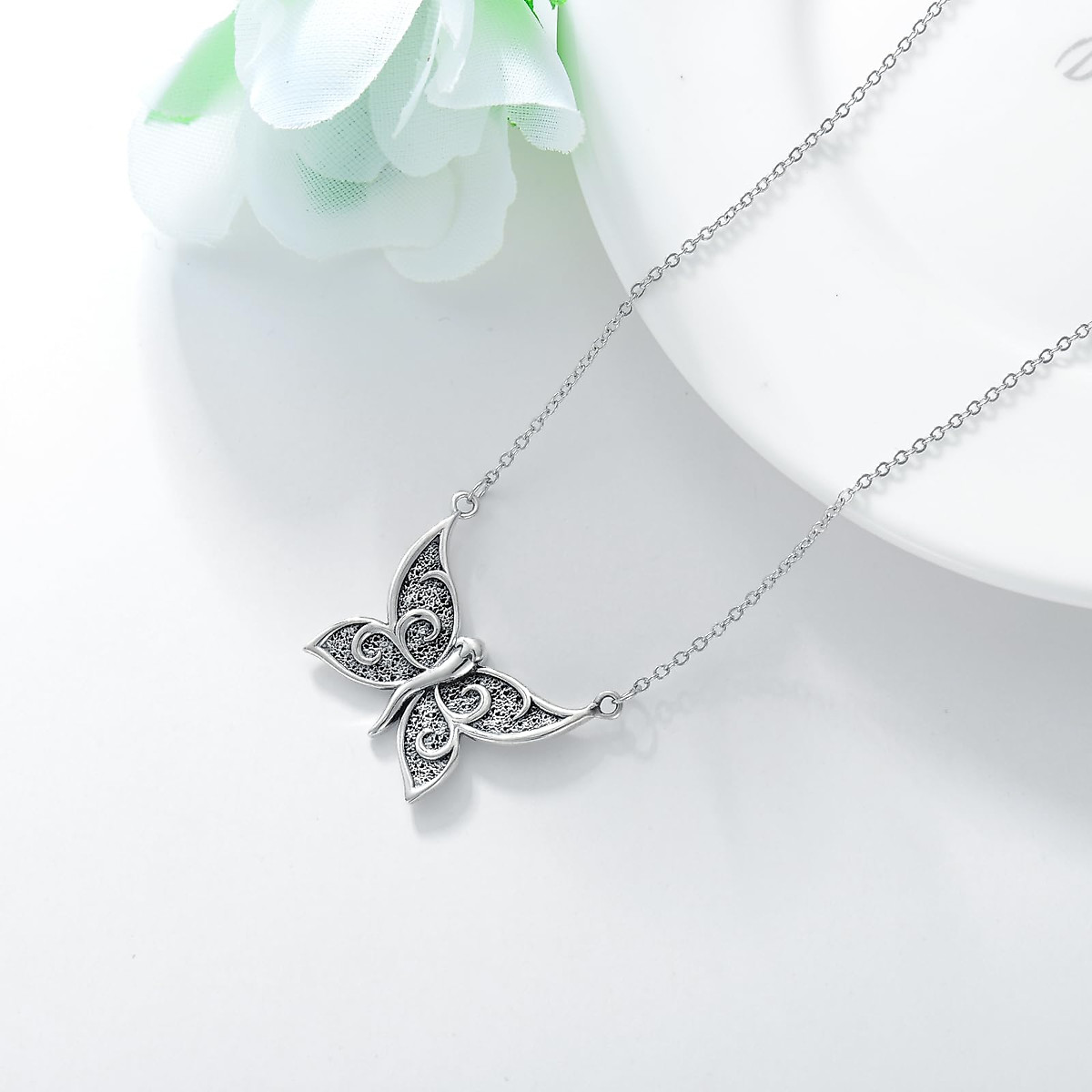 LEECCI Italian Horn Necklace 925 Sterling Silver Italian Horn Charm Pendant Good Luck Protection Amulet Jewelry for Women Men