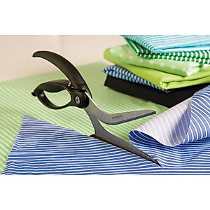 Dreamfarm Scizza 2-In-1 Easy Ergonomic Pizza Scissors with Stainless Steel Pizza Cutter Blades & Non-Stick Slice Server - Black