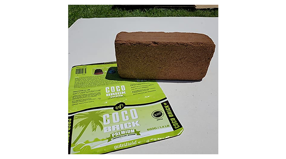 Nutrifield Coco Coir Mini Brick - Organic Potting Soil 9L