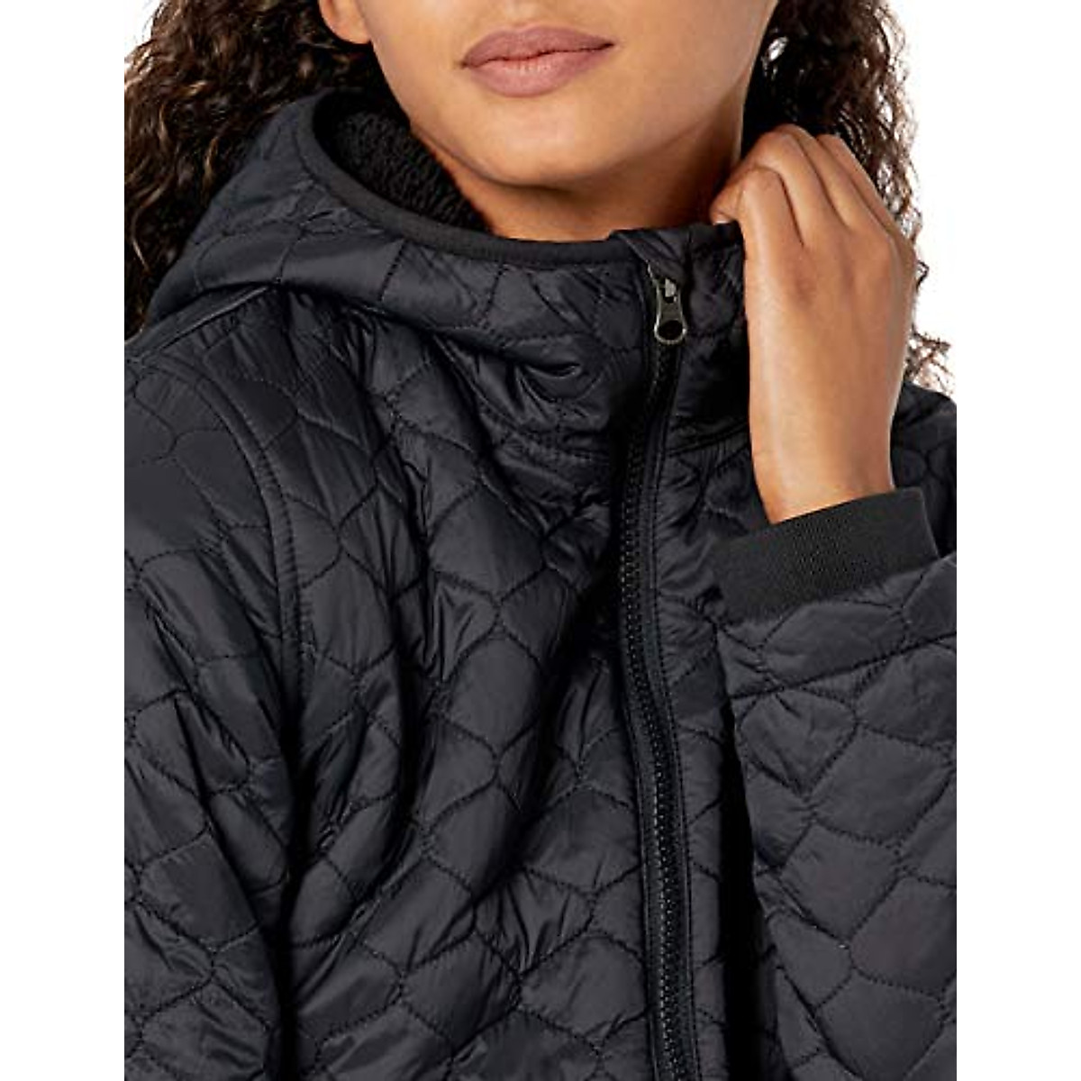 Amazon Essentials Women's Lightweight Quilted Full-Zip Water-Resistant Sherpa-Lined Hooded Puffer Jacket, Black, XX-Large
