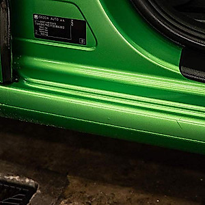 Meguiar's G180224EU Heavy Duty Multi-Purpose Cleaner 709ml Professional Strength, cleans wheel arches, tyres, vinyl, trim, carpet, fabric, upholstery, rubber, metal, chrome and more